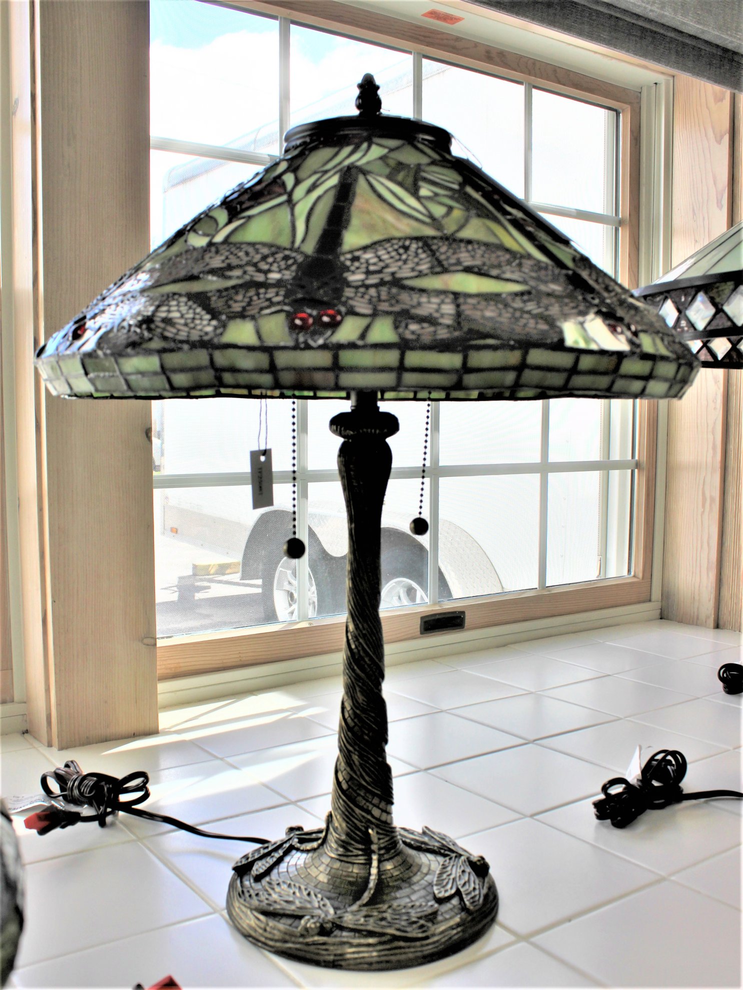 Lamp Store l Light Fixtures l Floor Lamps l Rogers City Home Furnishings